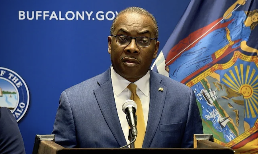 Buffalo Mayor Byron Brown offered $295,000 to head OTB : Investigative Post